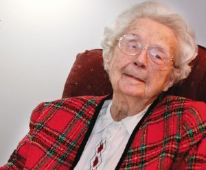 Mary Fulton is 100 years old | Lifestyles | winchesterstar.com