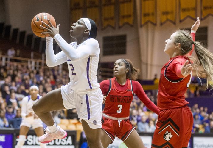 Dukes Pull Away From Huskies | | winchesterstar.com