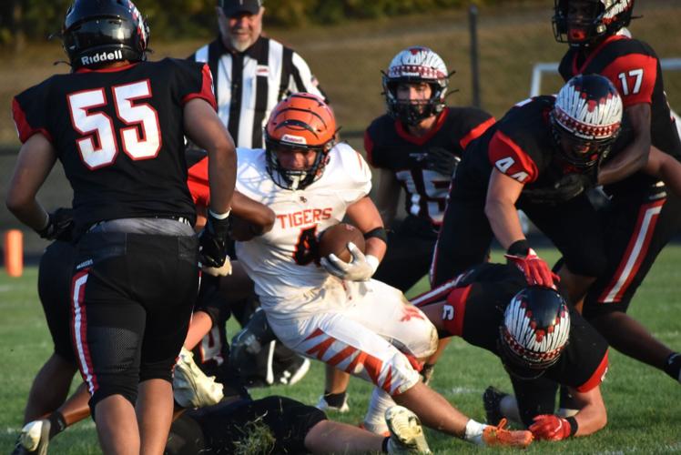 Sherando's rally falls short with late turnover | Eedition ...