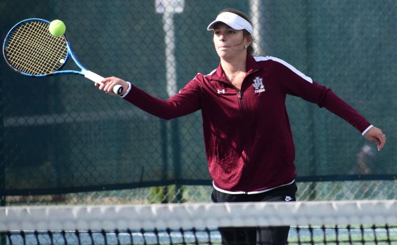 Doubles wins lift Sherando past Handley in district girls' tennis ...