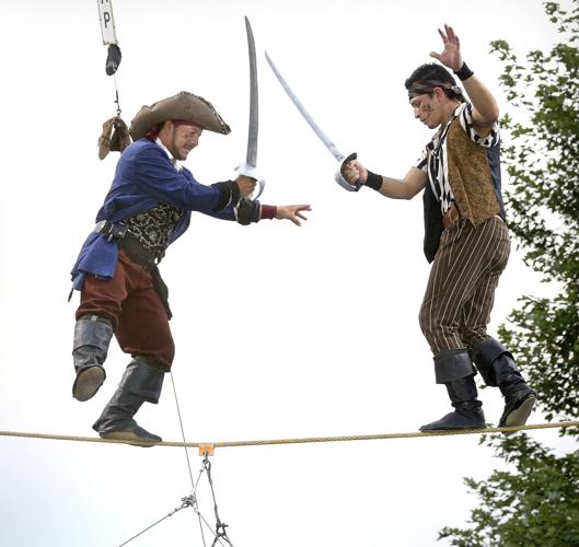Highwire pirate show thrills Frederick County Fair attendees ...