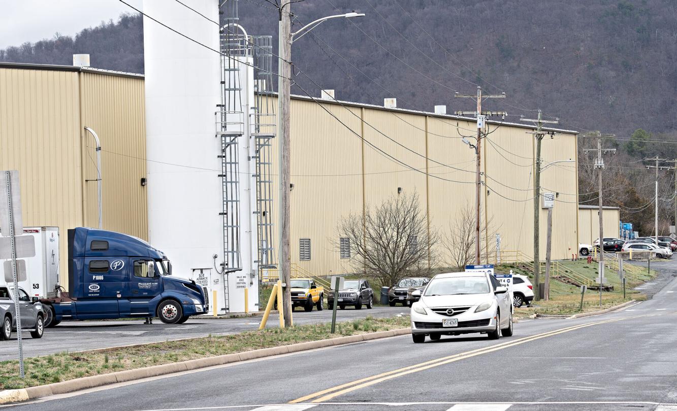 IAC plant in Strasburg announces permanent layoff of 135 workers ...
