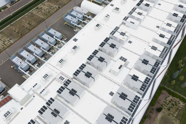 Federal regulators back Trump's plan to speed power to energy-hungry AI ...