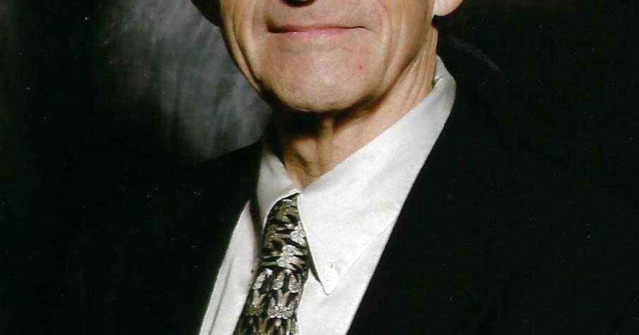 The Reverend Michael Collver Mohn | Obituaries | winchesterstar.com