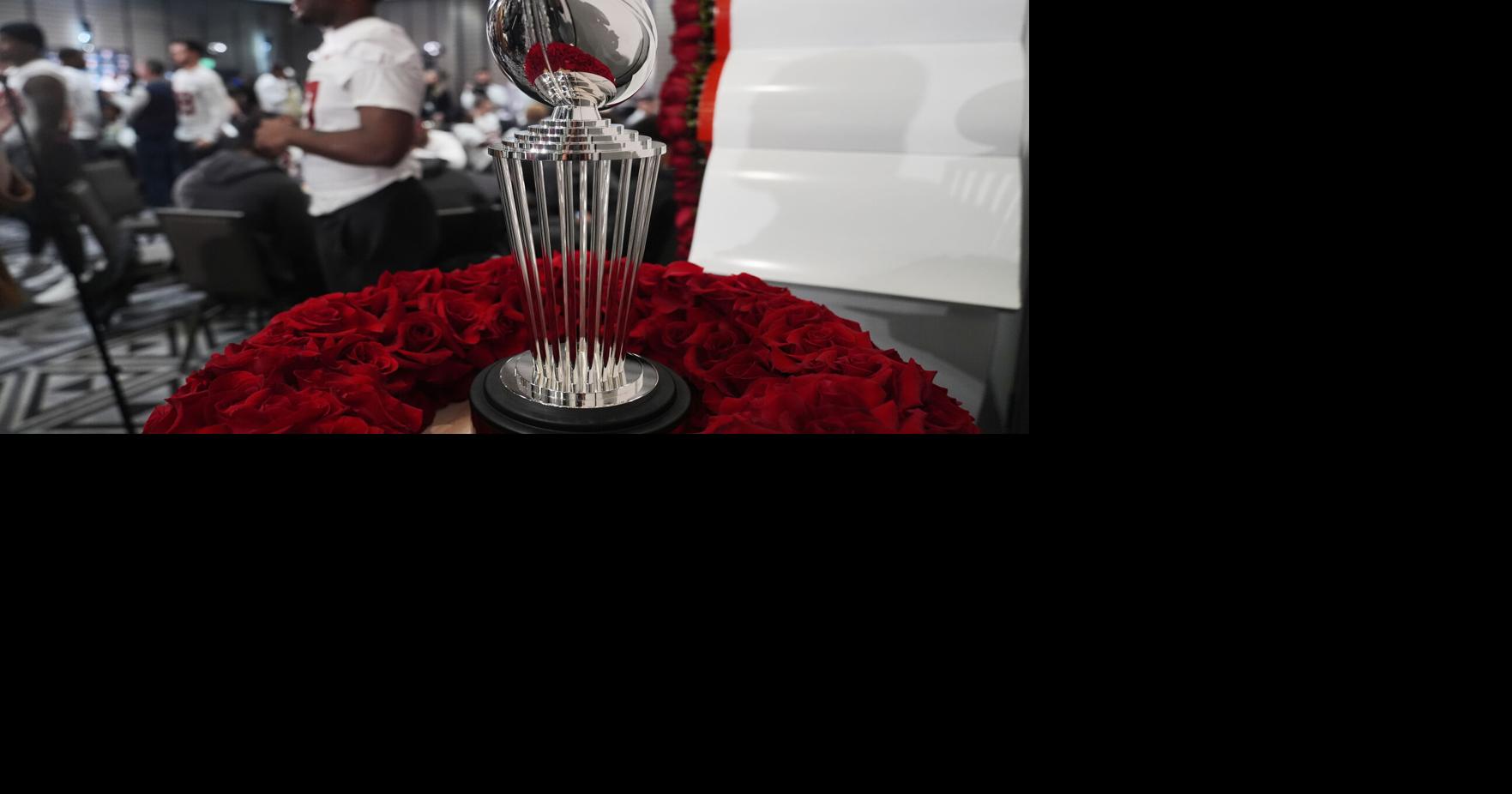 Unbeaten Indiana and underdog Alabama are ready to roll in a rain ...