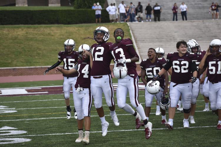 Handley football rallies to beat Harrisonburg | Winchester Star ...
