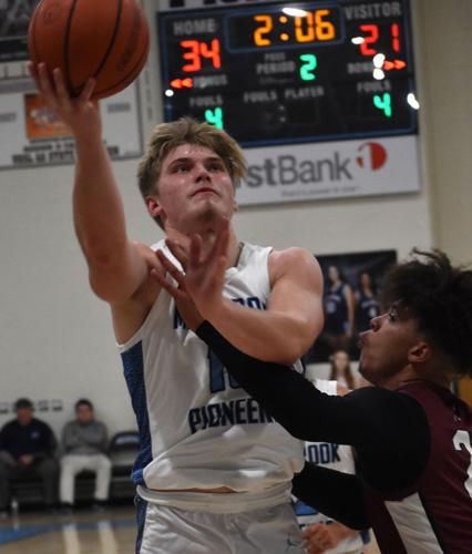 Millbrook boys start fast, knock off Handley | Winchester Star ...