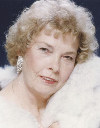 Colleen Pearl Shoemaker | Obituaries | winchesterstar.com