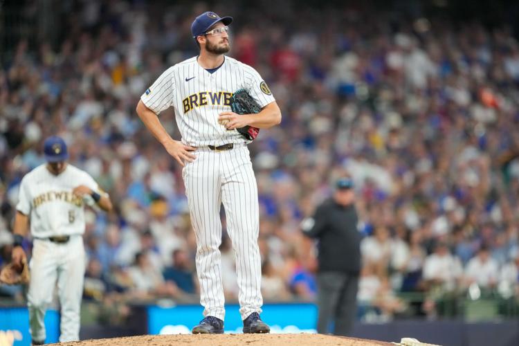 Seiya Suzuki hits in 2 runs in 10th to push Cubs over Brewers 4-3 ...