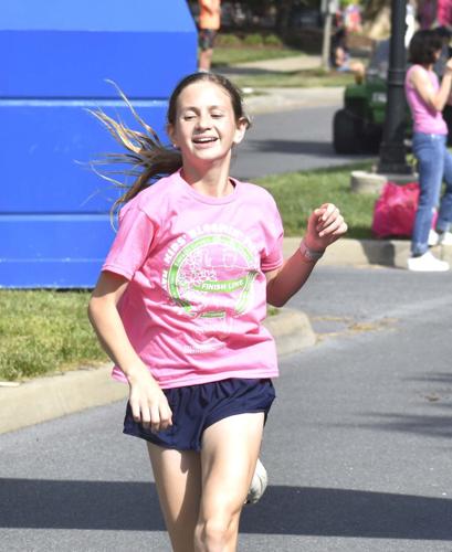 Clarke County's Ellis leads way at Kids' Bloomin' Mile | Winchester ...