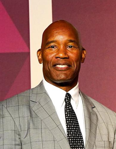 Super Bowl champions Mann, Mitchell to appear at Apple Blossom Festival ...