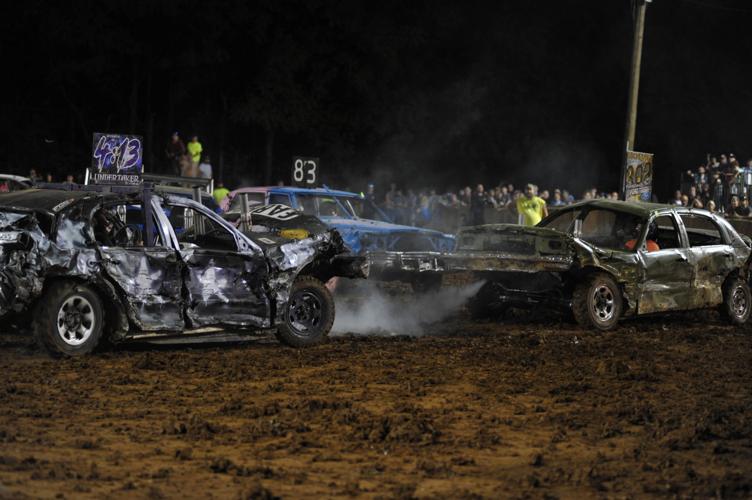 trucks demolition derby coloring pages