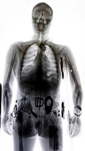 New jailhouse scanner detects would-be smugglers | Winchester Star ...