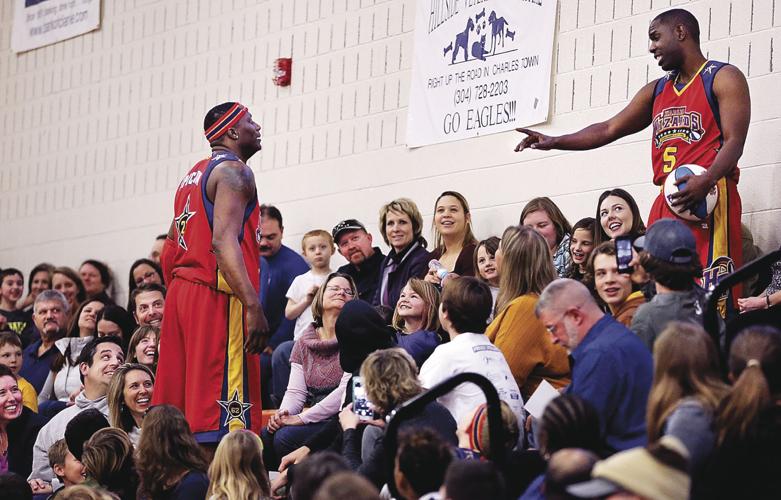 Harlem Wizards steal the ball, steal the show at benefit basketball ...