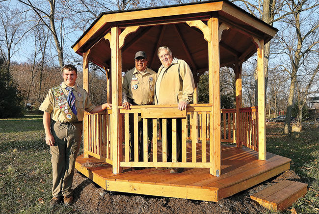 Eagle Scout provides shade for seniors | Lifestyles | winchesterstar.com