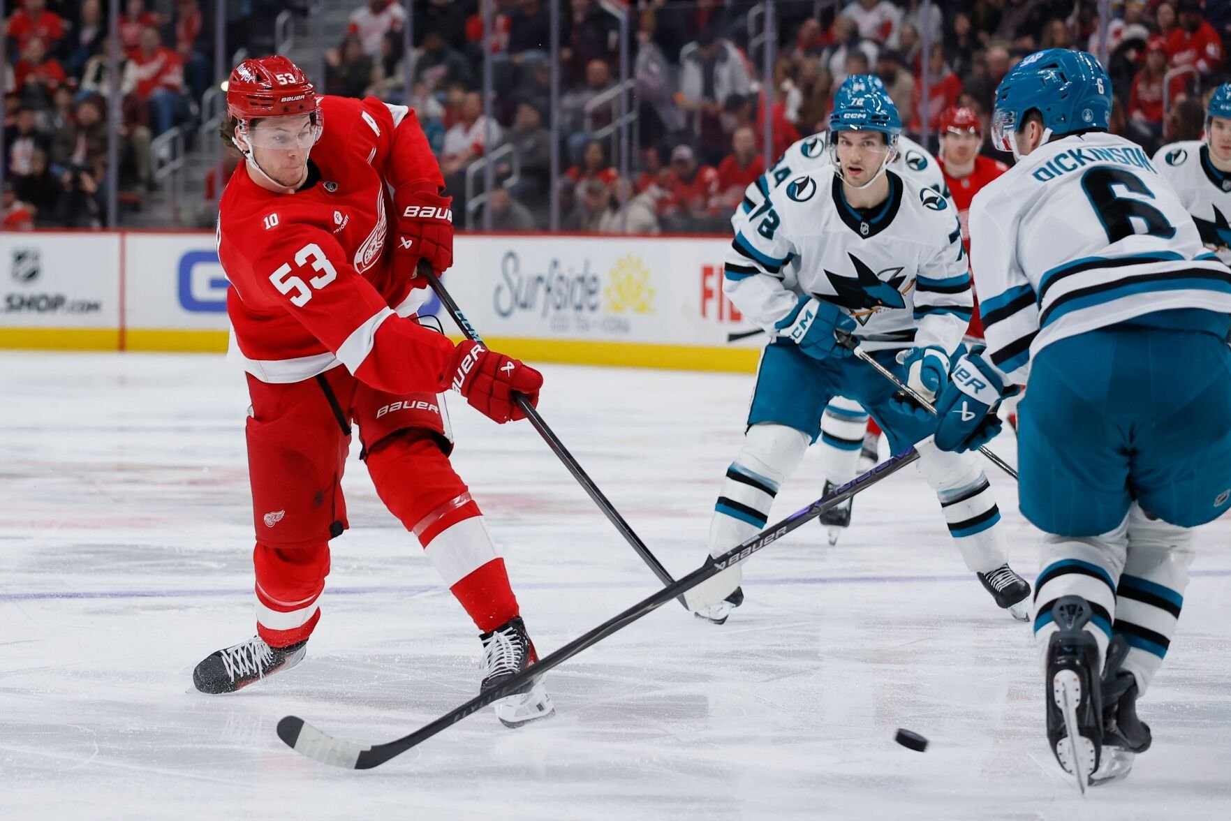 Larkin scores go-ahead goal as Red Wings beat Sharks 4-2 | Associated ...