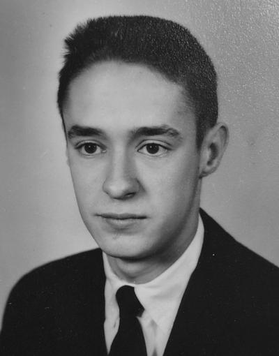 Stanley H. Barr | Obituaries | winchesterstar.com