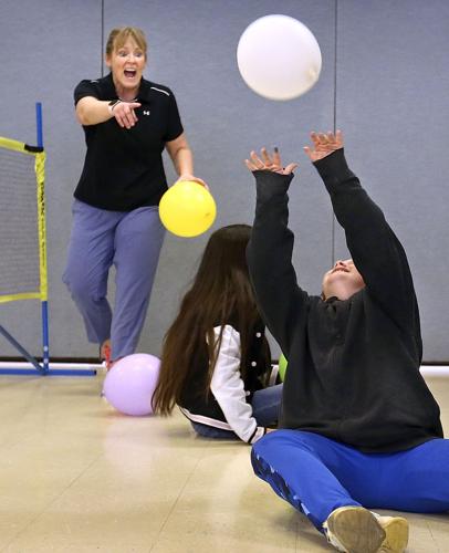 Middletown students take on school's first Paralympics Day | Winchester ...