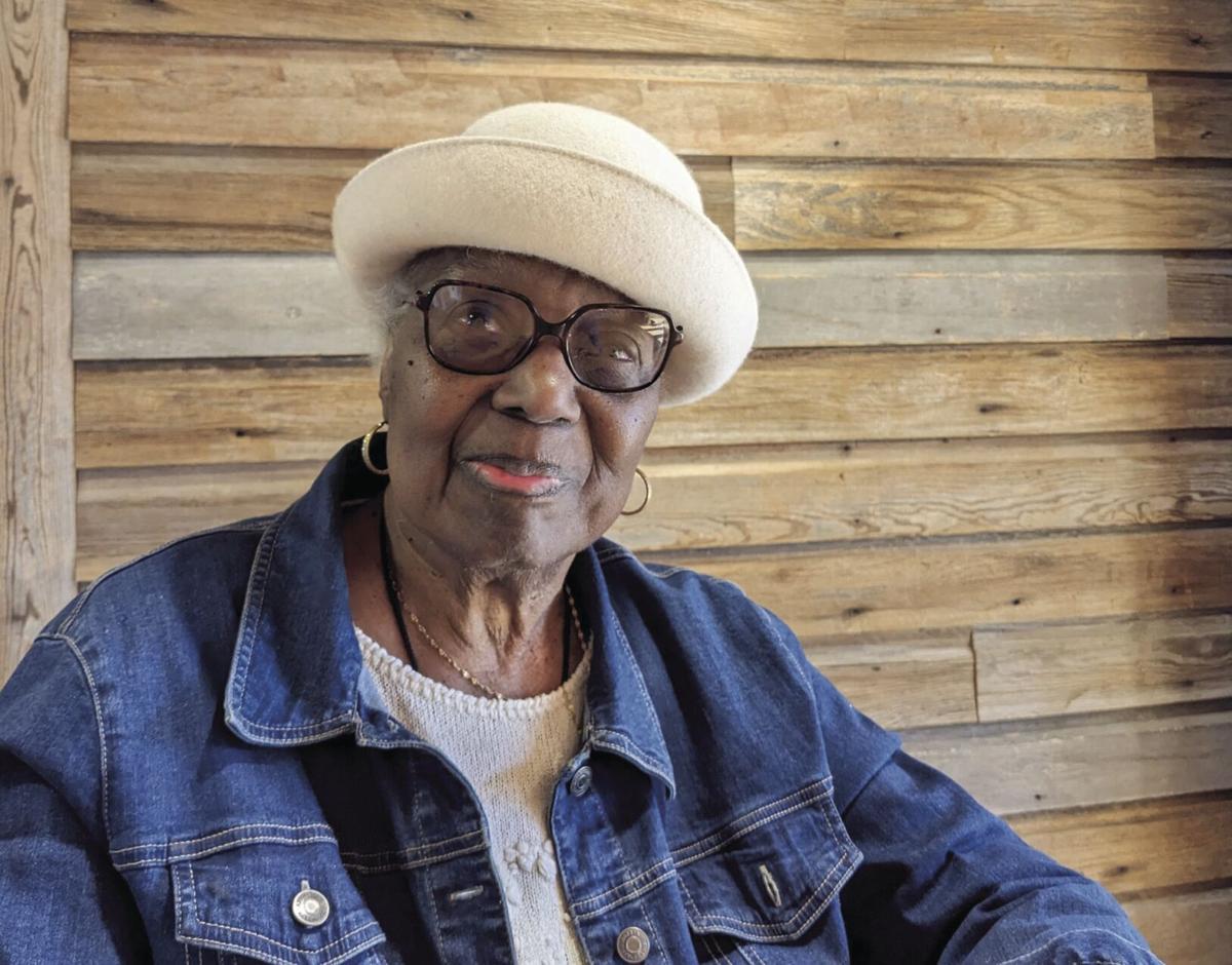 Noted volunteer, baker Geneva Jackson honored by Clarke supervisors ...