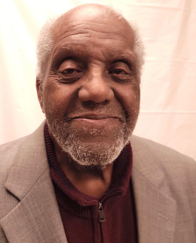 William W. Buckner | Obituaries | winchesterstar.com