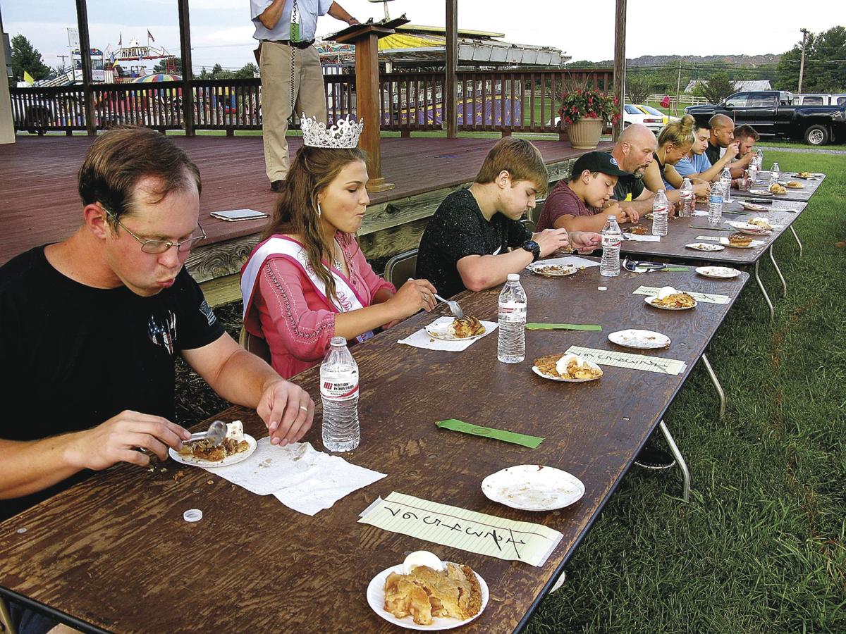 Victor declared in Apple Pie Eating Contest at fairgrounds | News ...