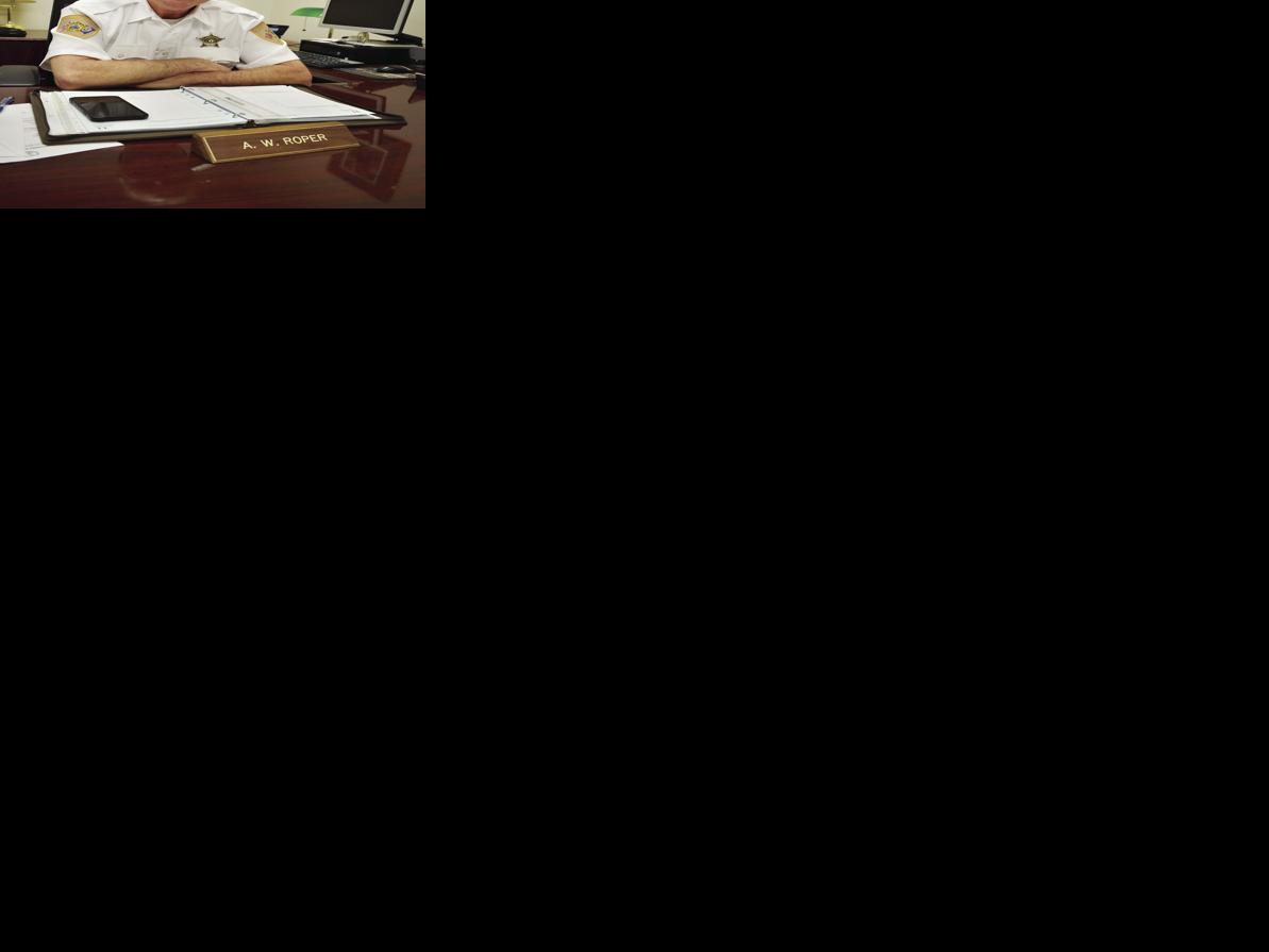 Clarke officials honor Roper as he prepares to retire as sheriff ...