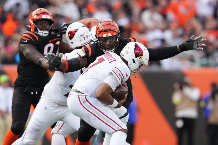 Stafford, Rams look to end 2-game skid by hosting reeling Cards to wrap ...