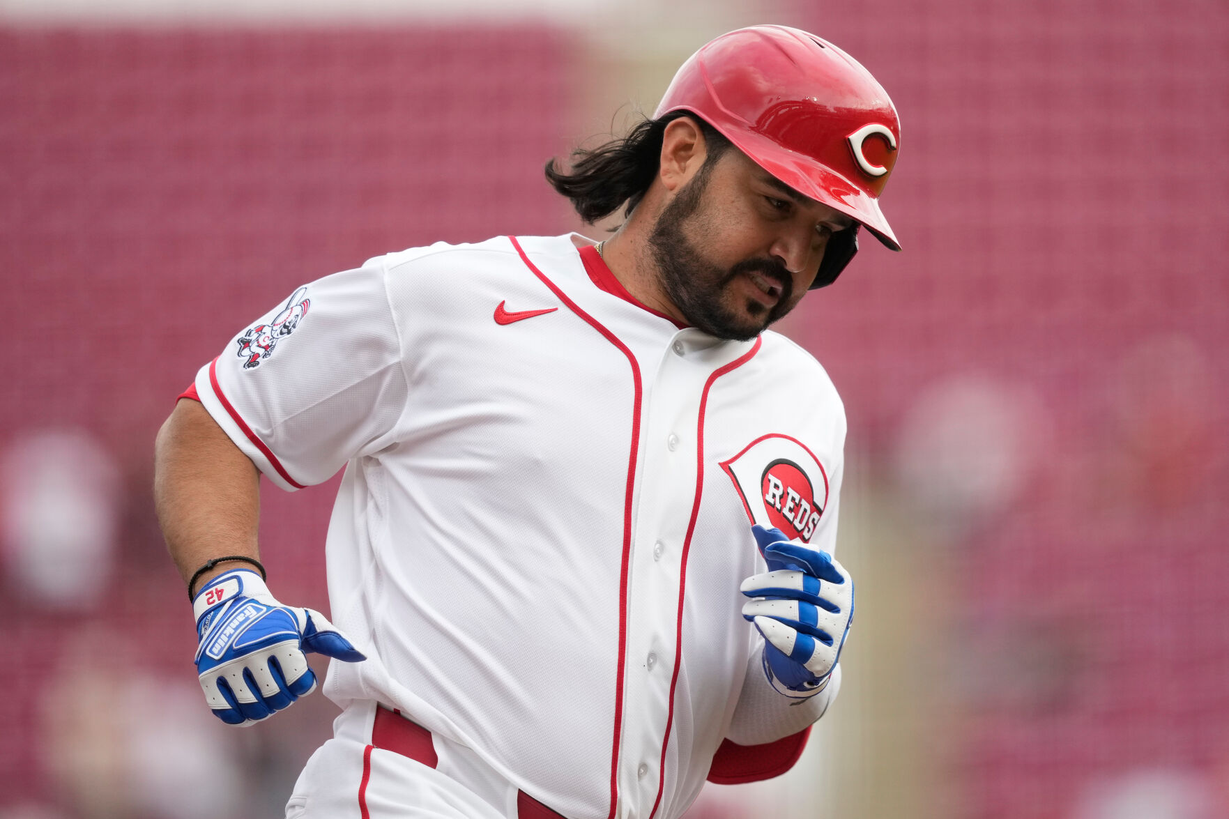 Reds scratch designated hitter Eugenio Suárez from lineup vs Tigers due ...