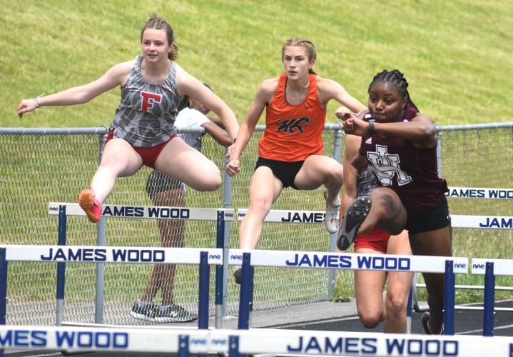 Konyar edges Ahrens in 3,200-meter girls' track battle | Winchester ...