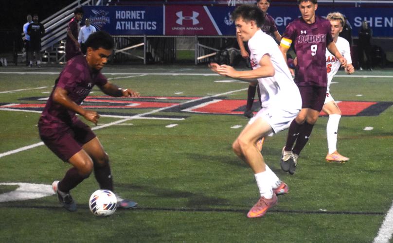 Carter sets Handley career scoring record in win over Orange ...