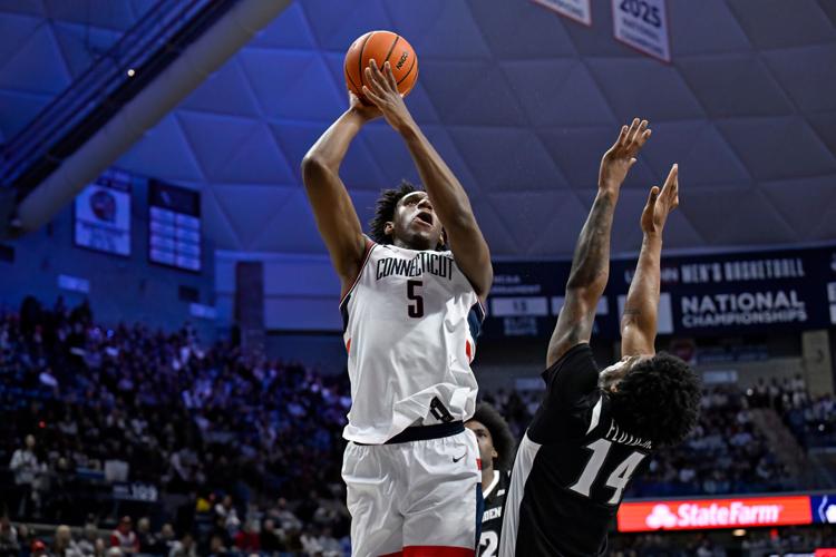 No. 2 UConn improves to 10-0 in Big East after topping Providence ...