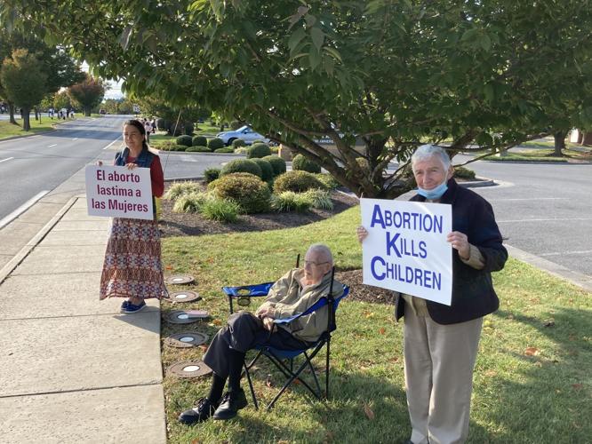 110 people take part in annual Life Chain | | winchesterstar.com