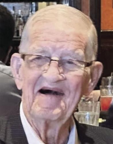 Forrest Edward Mills | Obituaries | winchesterstar.com