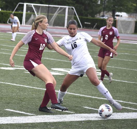 Handley girls deal Wood first loss of year, win district title ...