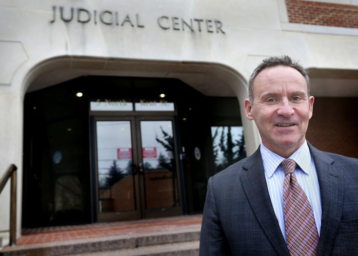 Some states, prosecutors bailing on cash bond system | Winchester Star ...