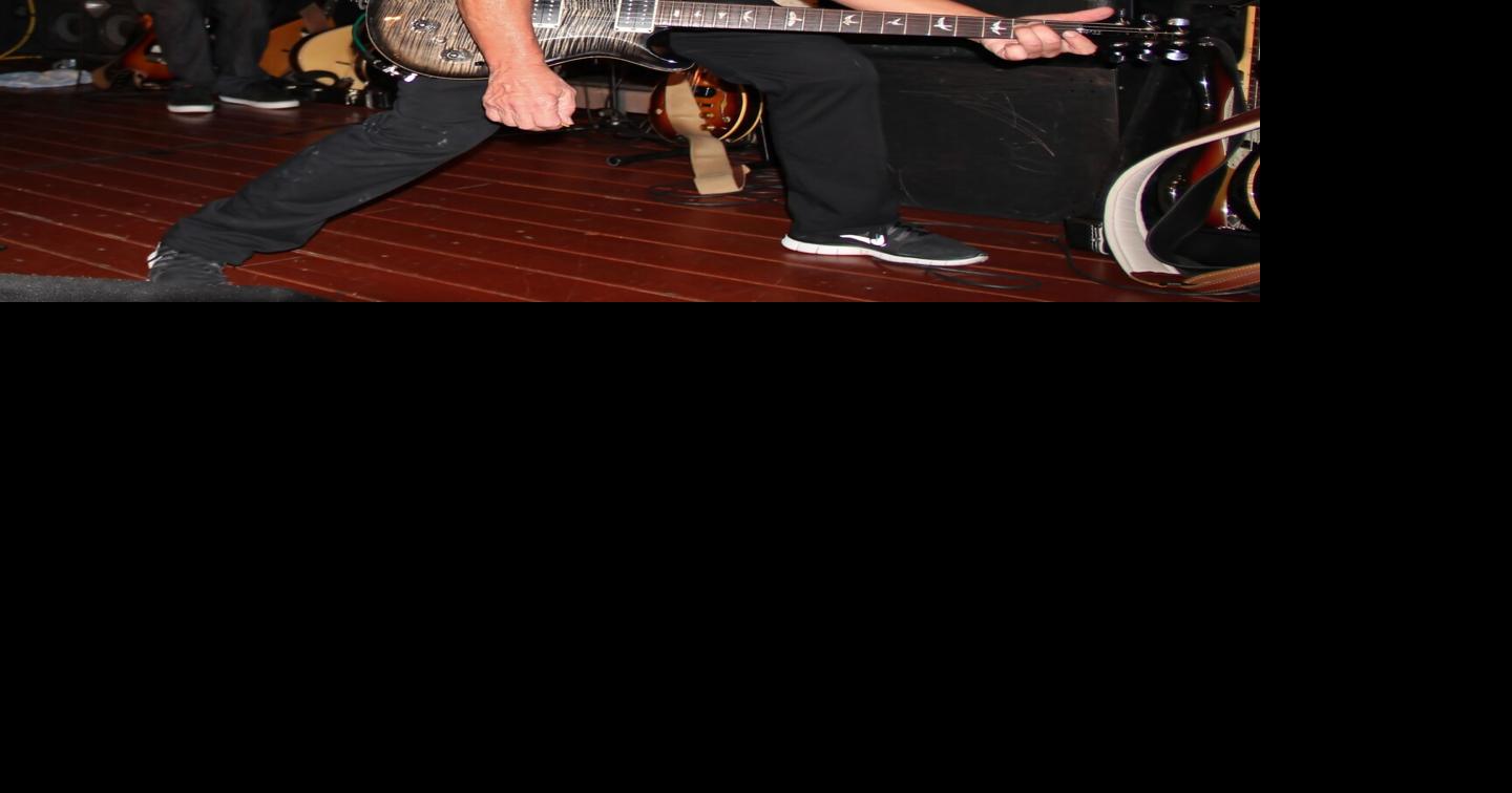 Longtime Jethro Tull guitarist to play two acoustic shows in Winchester ...