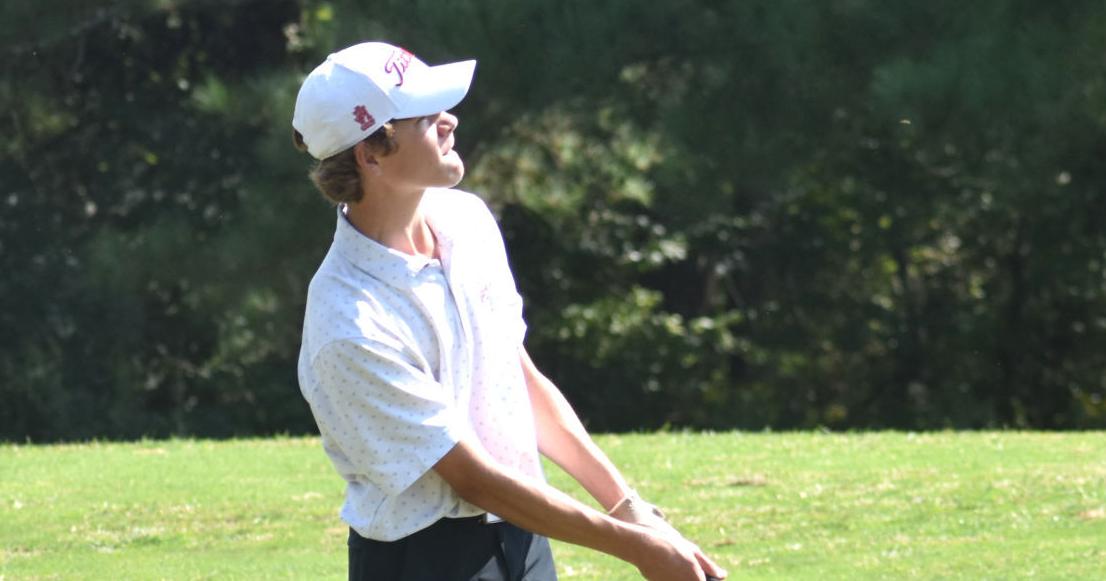 Handley golf takes second in district, qualifies for regionals ...