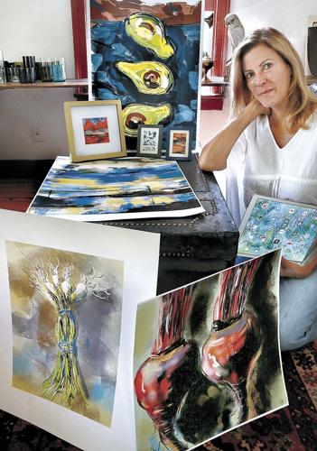Woman turns iPad into art | Features | winchesterstar.com