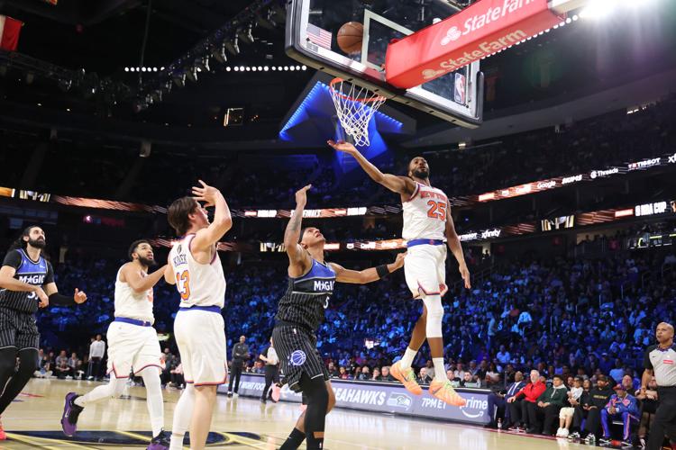 Jalen Brunson's memory of the Knicks' 1999 Finals lineup is pretty much ...