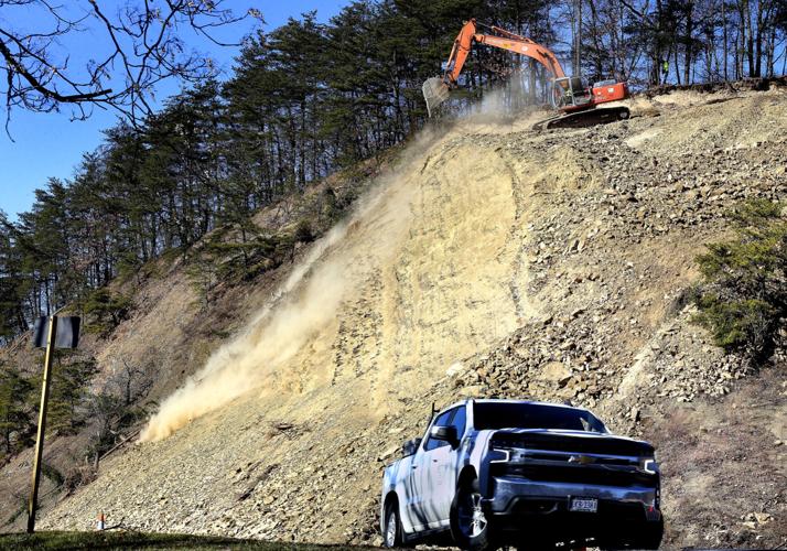 VDOT: Rockslide closes portion of North Frederick Pike (U.S. 522) west ...