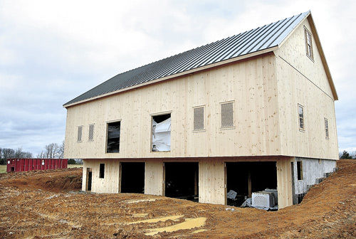 Amish-built barn nears completion | News | winchesterstar.com