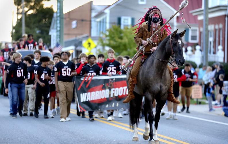 Sherando marches toward homecoming with festive parade | Winchester ...