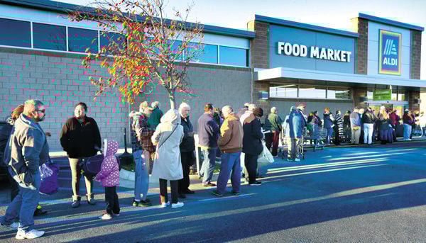 Aldi Re-opens | Business | winchesterstar.com