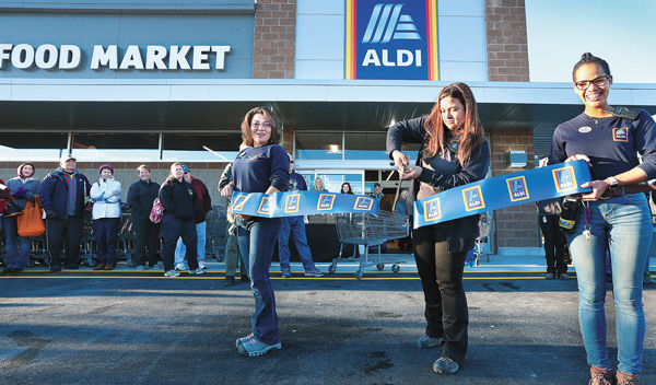 Aldi Re-opens | Business | winchesterstar.com