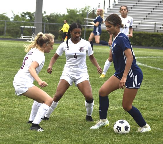 Handley girls deal Wood its first shutout to claim district title ...