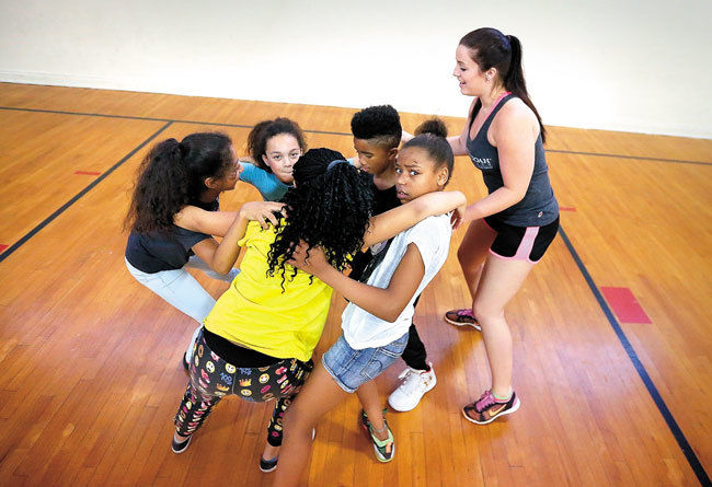 SU dance students teach children hip-hop moves | News | winchesterstar.com