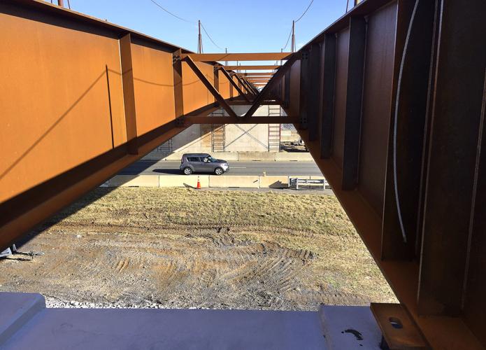 Crossover Boulevard bridge beams go up over I-81 | Winchester Star ...