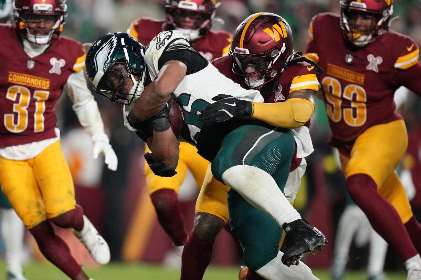 3 players are ejected after a brawl late in the Eagles' game against ...
