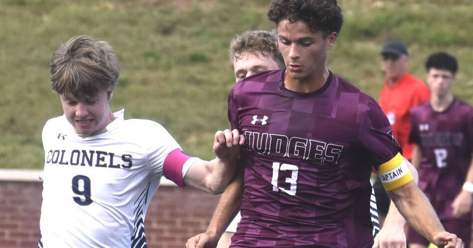Carter breaks single-season goal record as Handley routs Wood ...