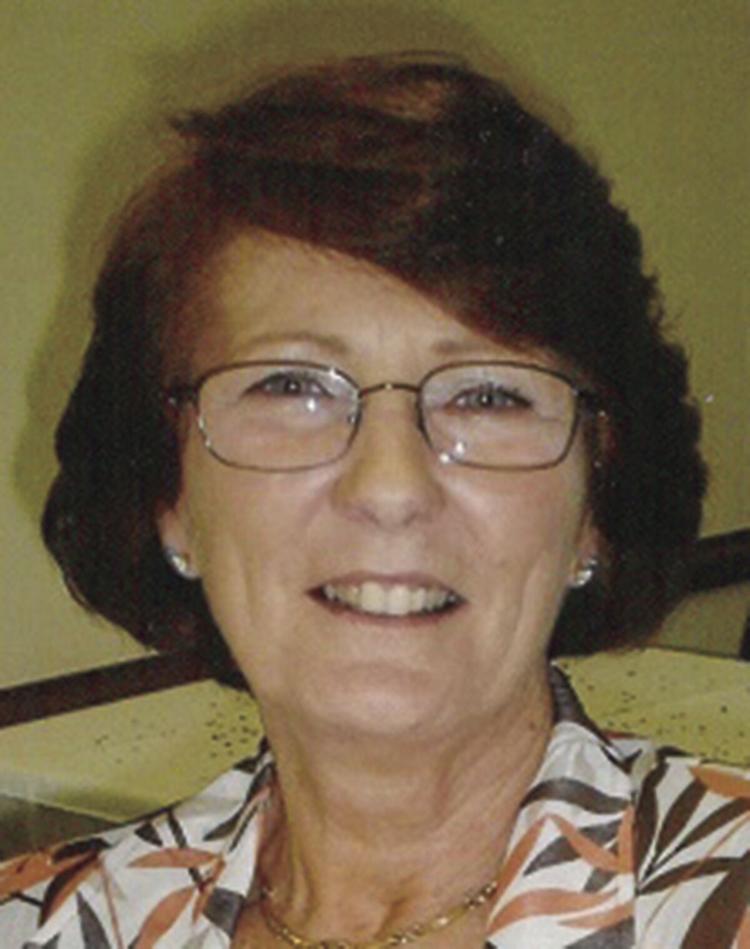 Brenda E. Hall Landry | Obituaries | winchesterstar.com